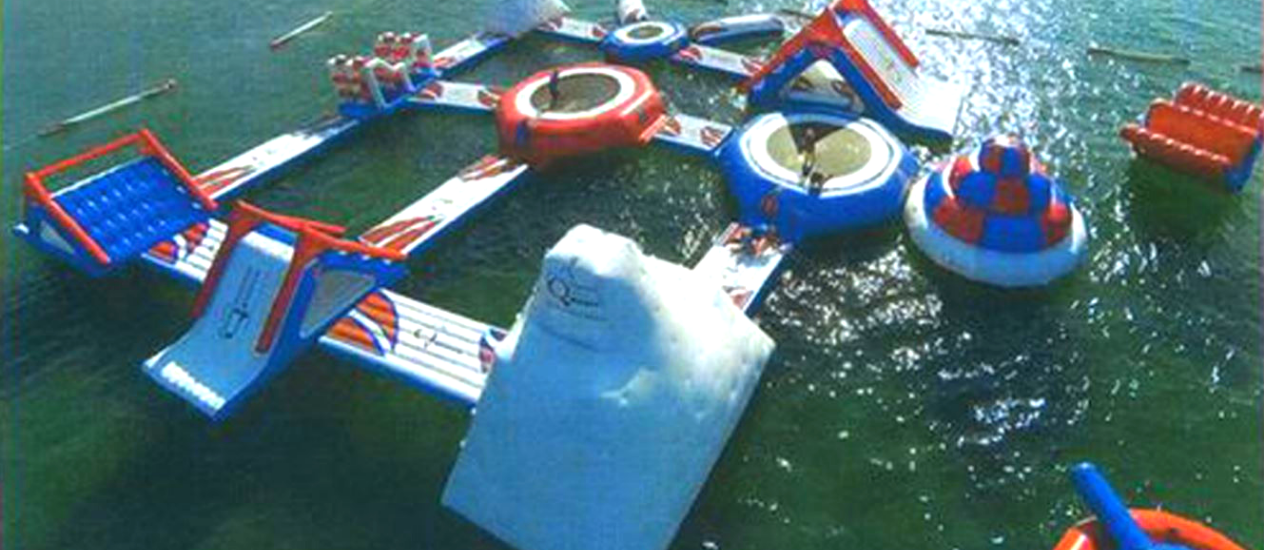 Parc aquatique gonflable - Laissez-vous tenter par le parcours aquatique